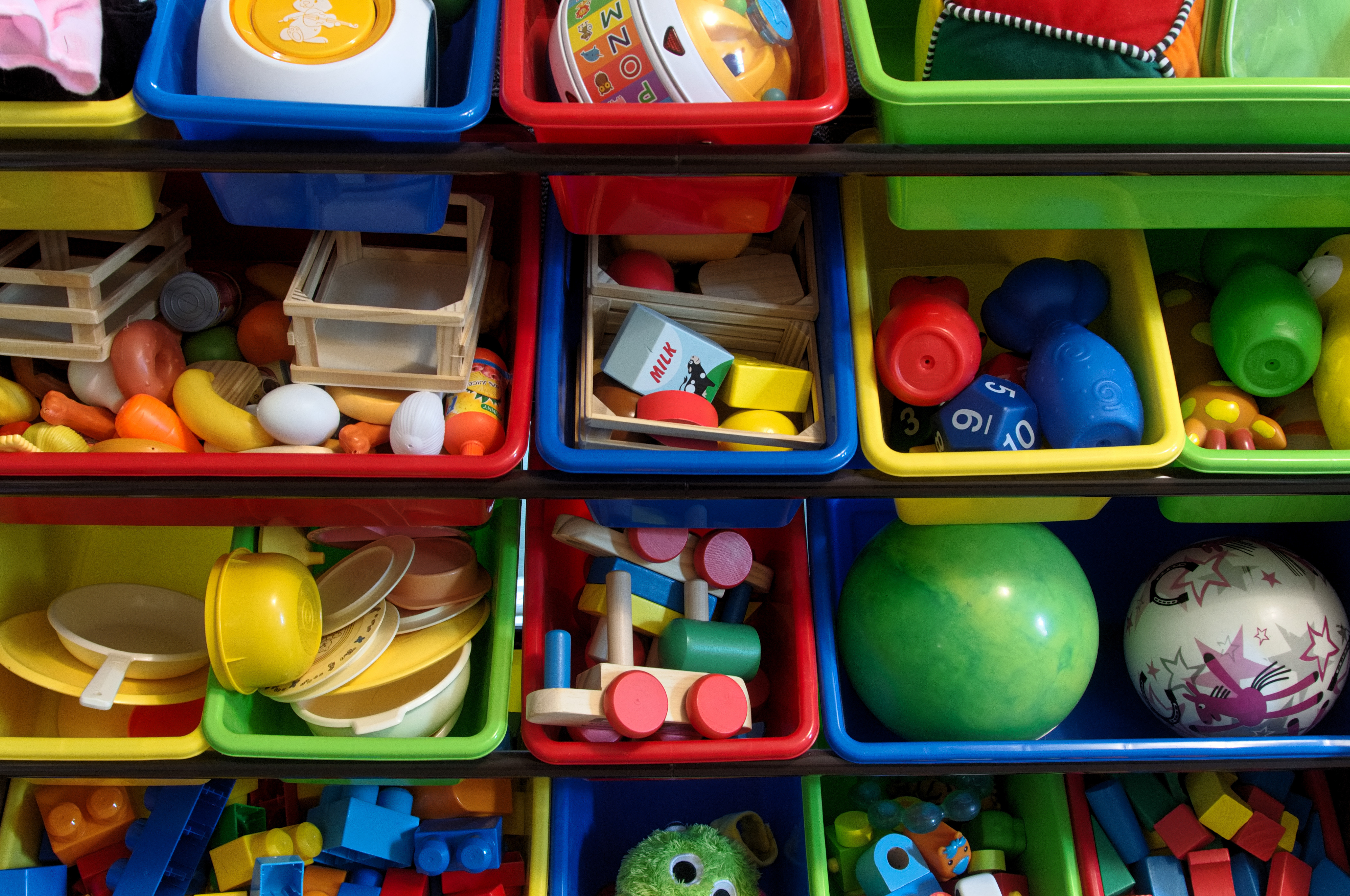 The Ultimate Guide: How to Declutter Too Many Toys