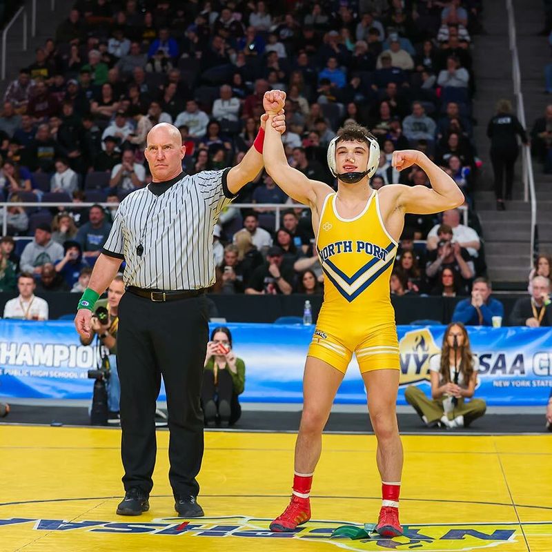 NHS wrestler wins second New York State championship in a row