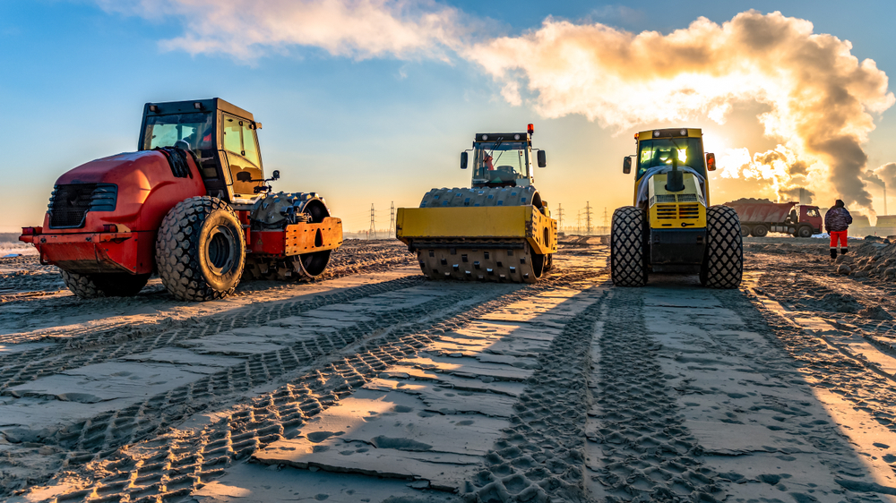 Exploring the Versatility of Heavy Equipment Compactors