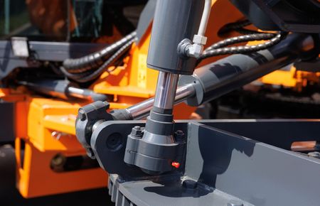 Strategies to Avoid Heavy Equipment Failures and Maximize Productivity