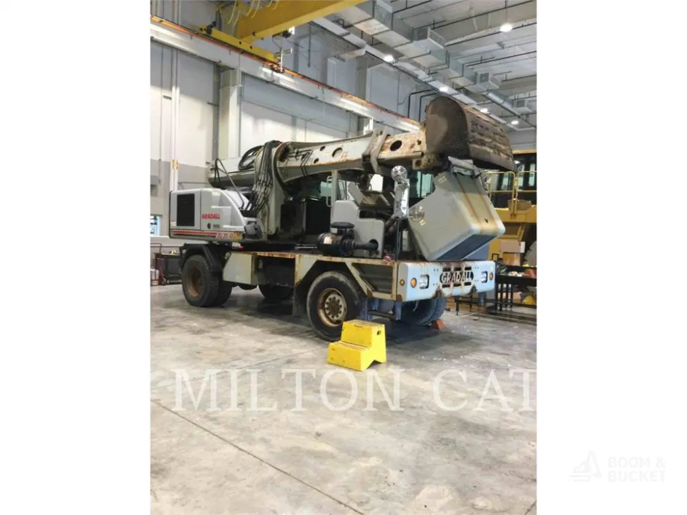 Why You Should Consider Using a Gradall for Your Next Project