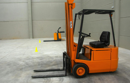 Selecting the Ideal Forklift Mast Type for Your Needs
