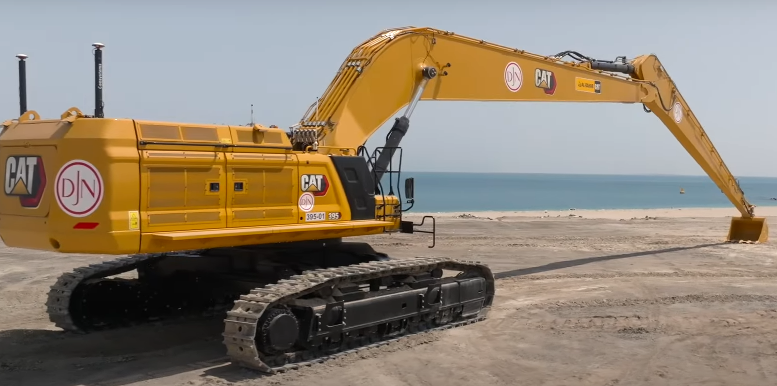 Largest Caterpillar Excavator S