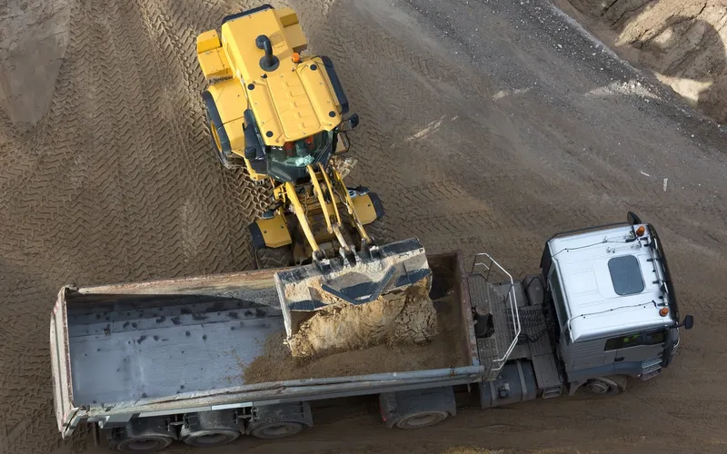 Wheel Loaders: Benefits for Construction & Mining