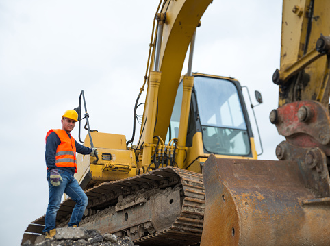 Pre-Operation Inspections: Ensuring Operator Safety with Heavy Equipment