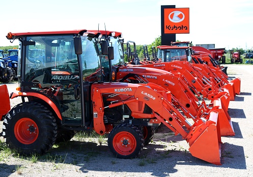The Ultimate Guide to Kubota Tractors - Boom & Bucket