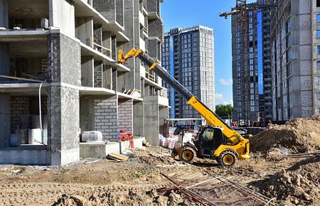 The 10 Best Telehandlers for Construction in 2023