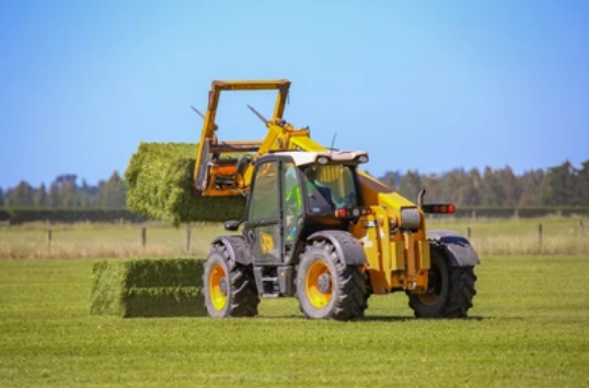 From Farms to Factories: The Telehandlers Techniques Revolutionizing ...