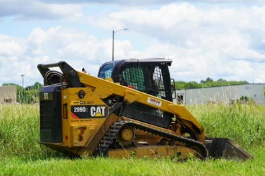 Exploring the Versatility of the Cat 299D2: A Multi-Purpose Machine for ...
