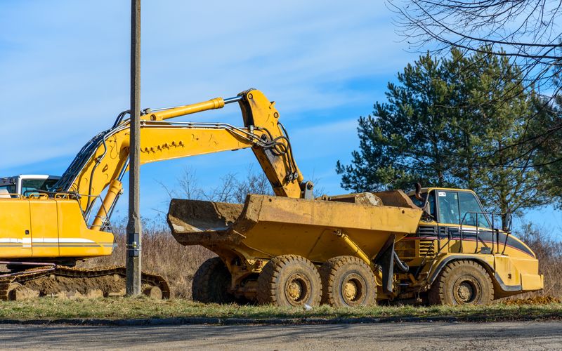 Mini Backhoes: Versatile Machines for Construction