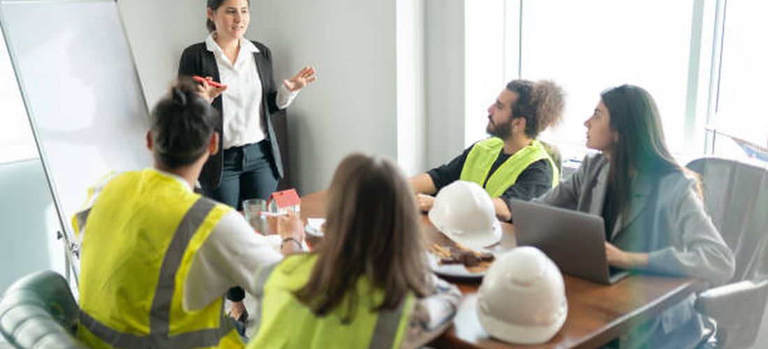 Performance Evaluations in Construction Labor Management