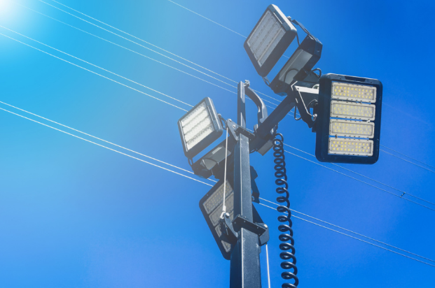 Safety on Construction Sites with Light Towers