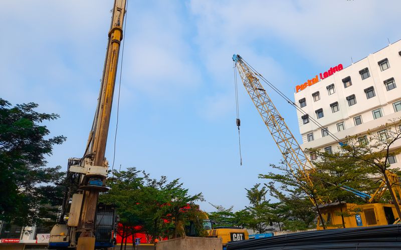 The Best Attachments for Telehandlers - Boom & Bucket