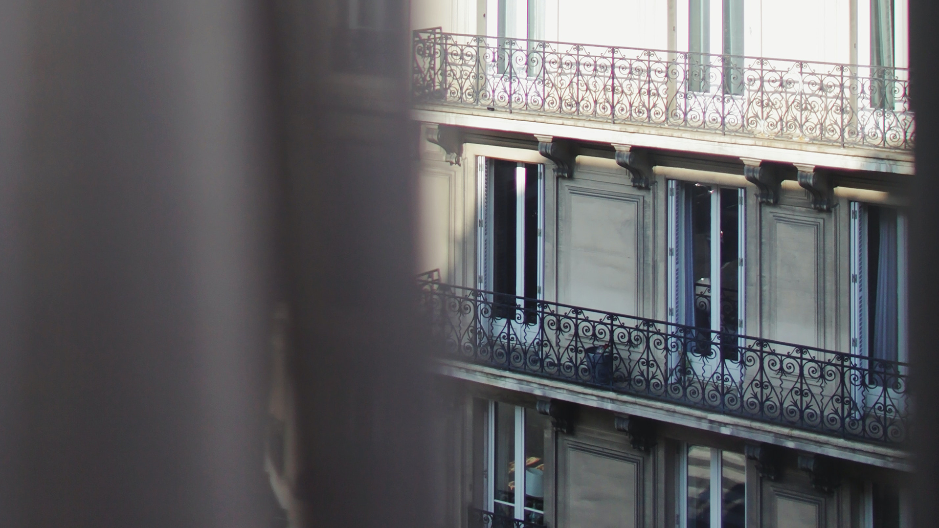 What are pronominal verbs and reflexive pronouns in French?