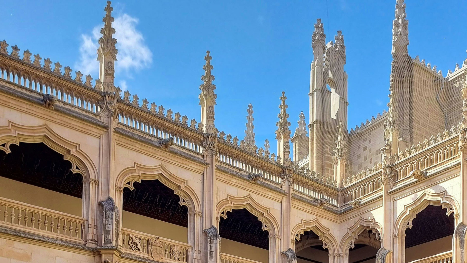 How to express obligation in Spanish?