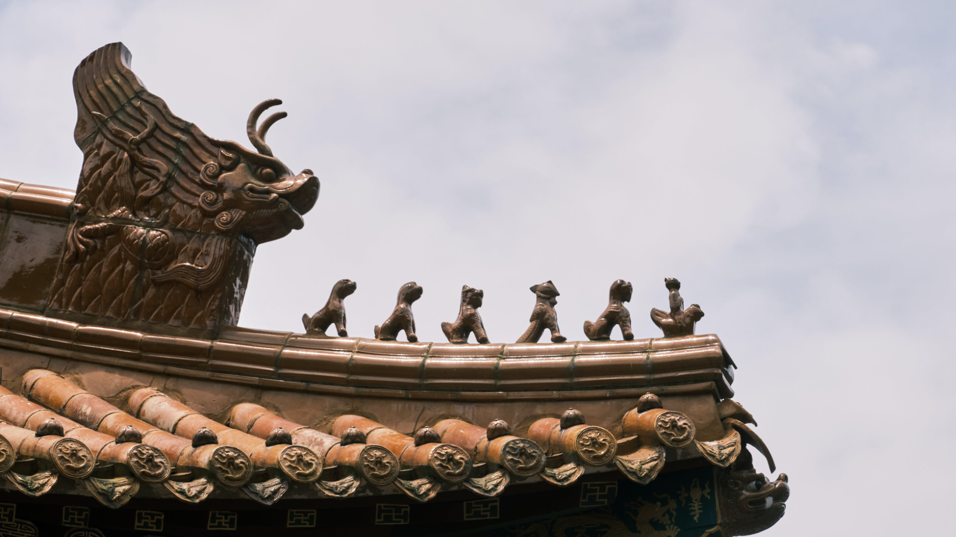 How to use 又(yòu) in Mandarin Chinese?