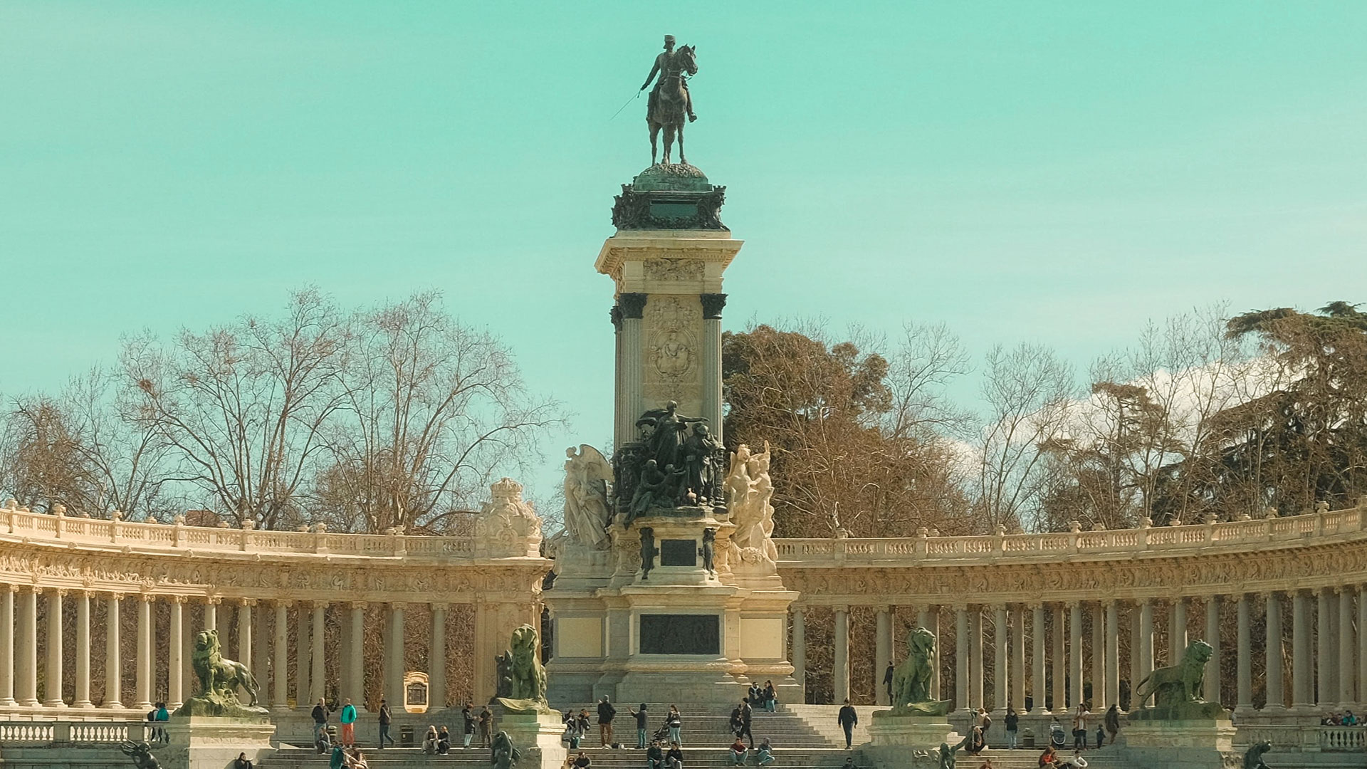 How to use the conditional perfect in Spanish?