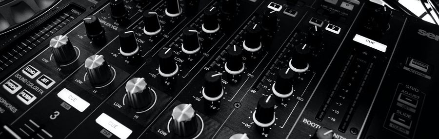 The Sound Systems of Language (let’s talk phonology!)