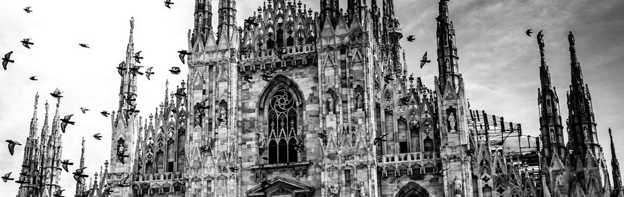 When to use the Italian modal verbs ‘dovere,’ ‘potere,’ and ‘volere’?