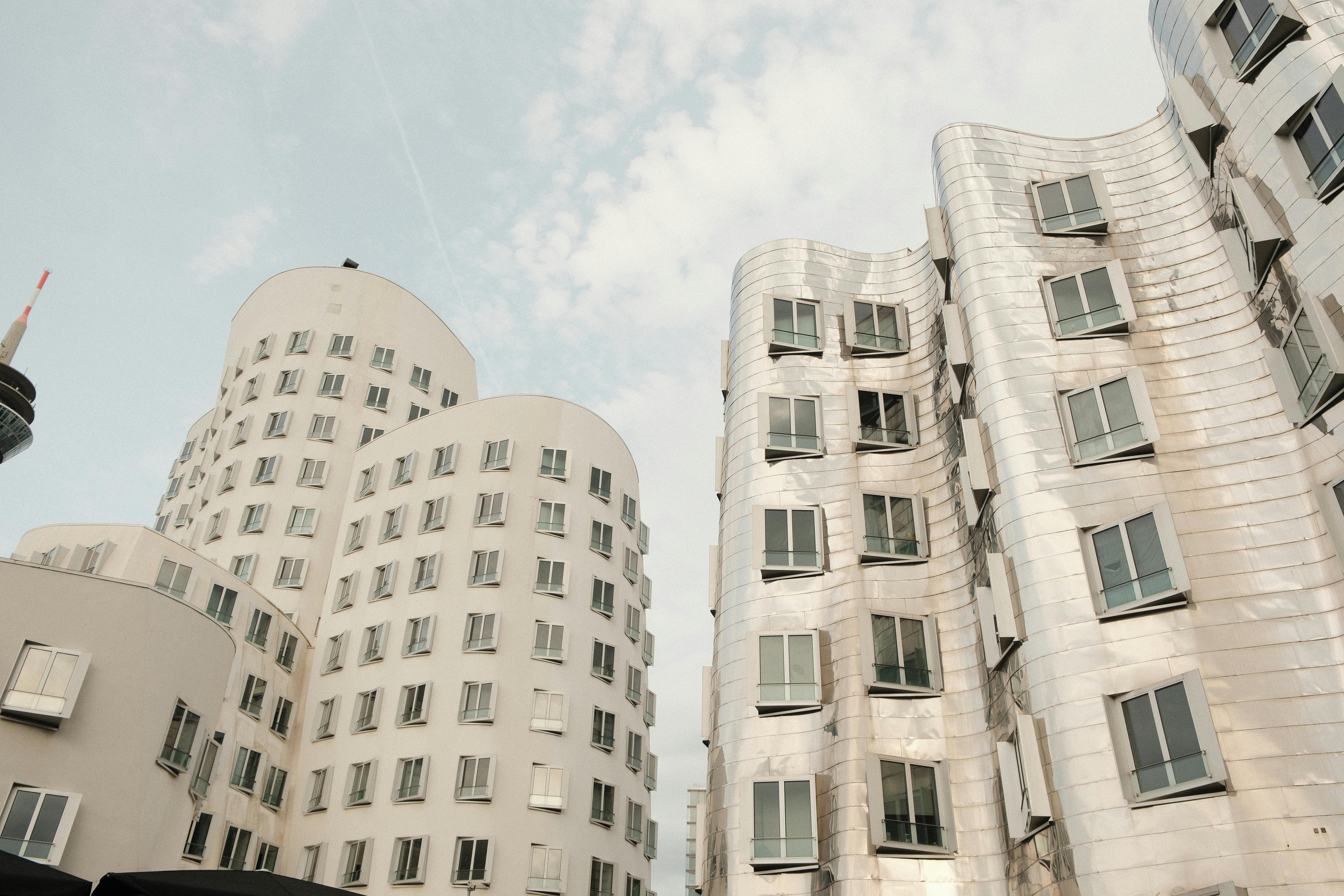 How to conjugate verbs in German: Agreement, tenses, and other verb forms