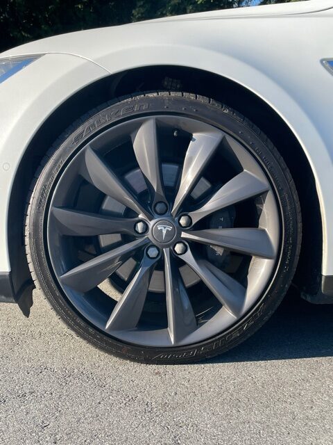 Tesla Model S 90D – Winding Road Motorcars