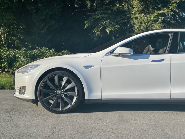 Tesla Model S 90D – Winding Road Motorcars