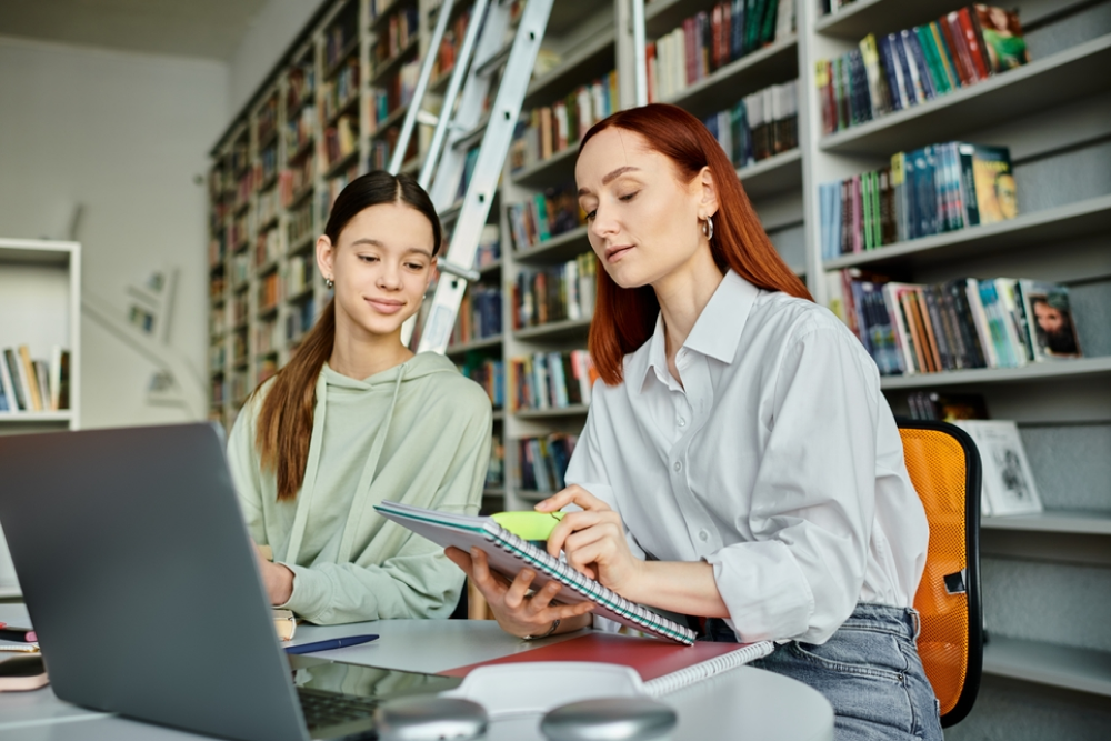 Guide to Tutor Background Checks | Checkr