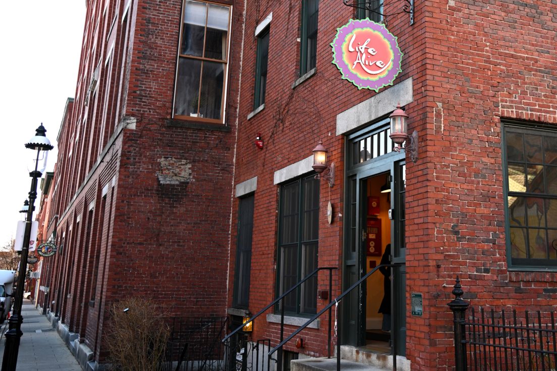 Locations | Life Alive Organic Cafe