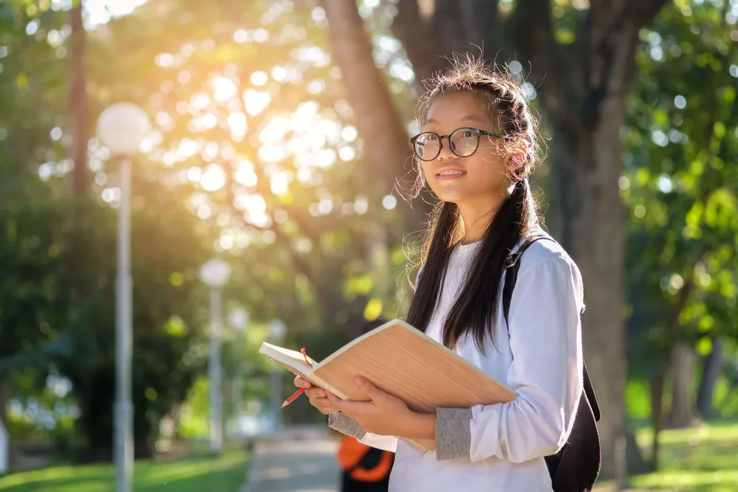 A Guide to the Types of Student Loans Available - Earnest | Earnest