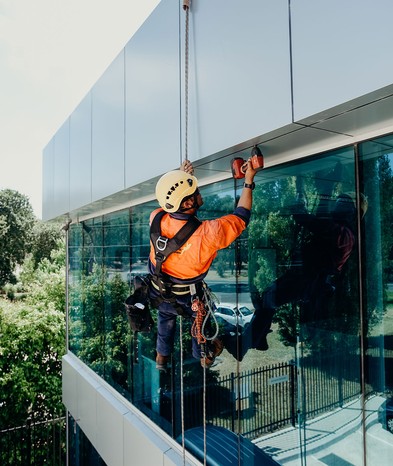 Providing safe access for facade maintenance | Kattsafe