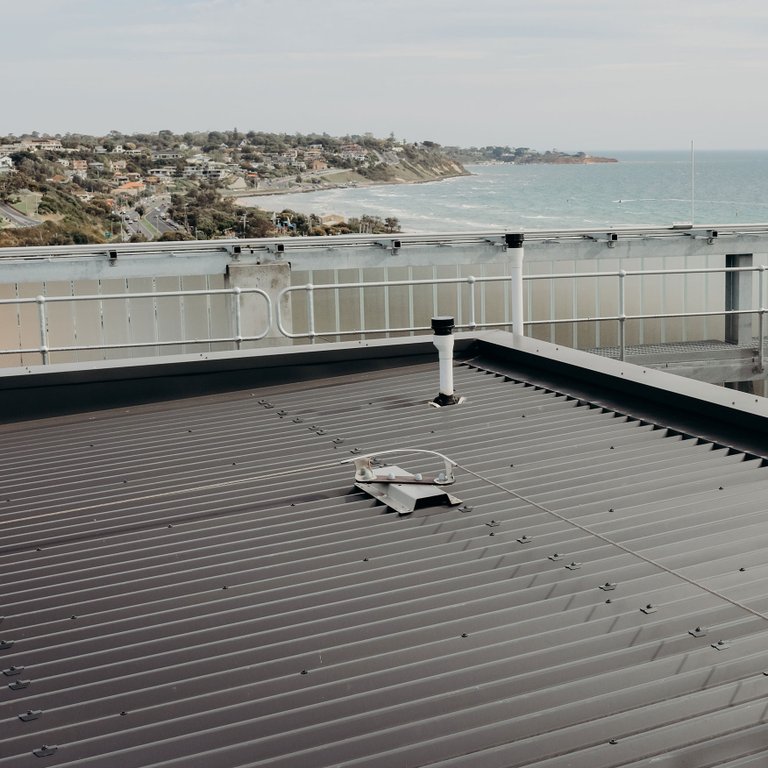 Metal deck static line system | Kattsafe