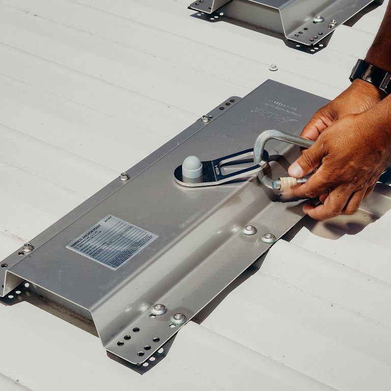 Top mount rope access anchor | Kattsafe