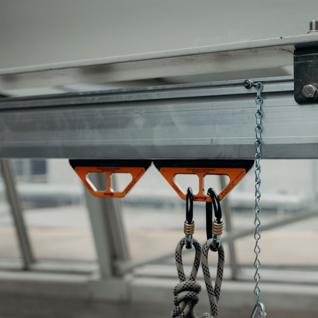 Rigid rails | Kattsafe
