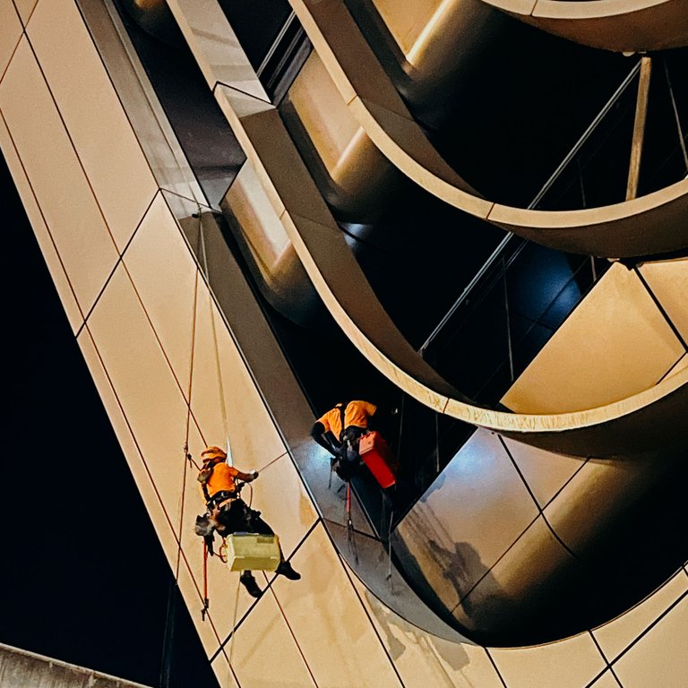 AP167 XPLORA pigtail lateral restraint roof anchor | Kattsafe