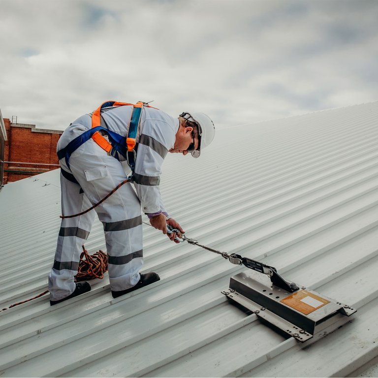 Metal deck static line system | Kattsafe