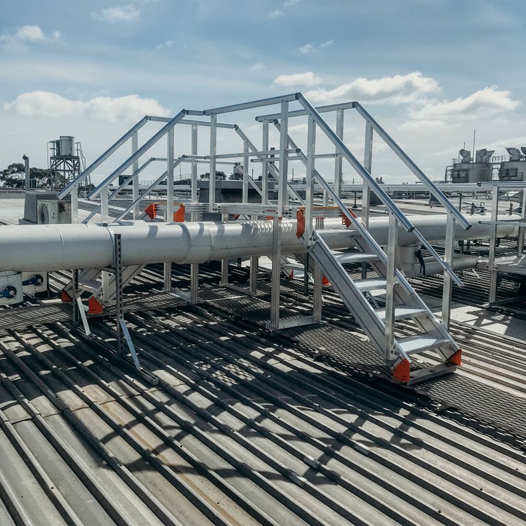 Step bridges | Kattsafe