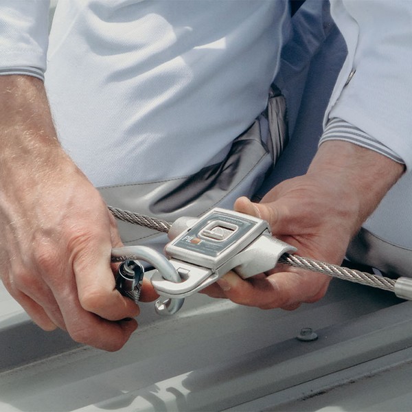 Static lines | Kattsafe