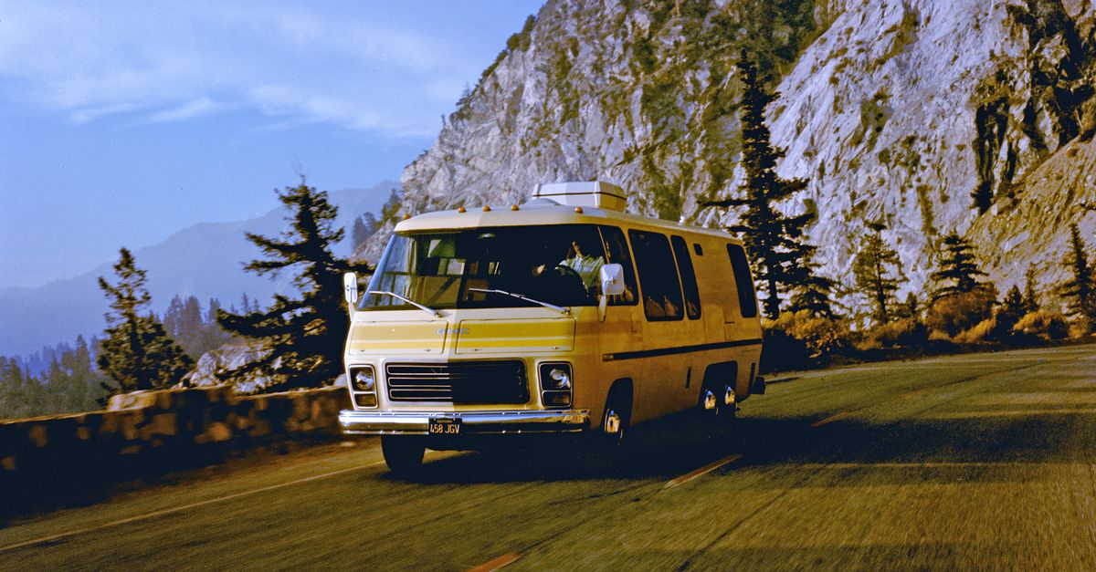 When the GMC Motorhome Revolutionized Road Style | Wildsam