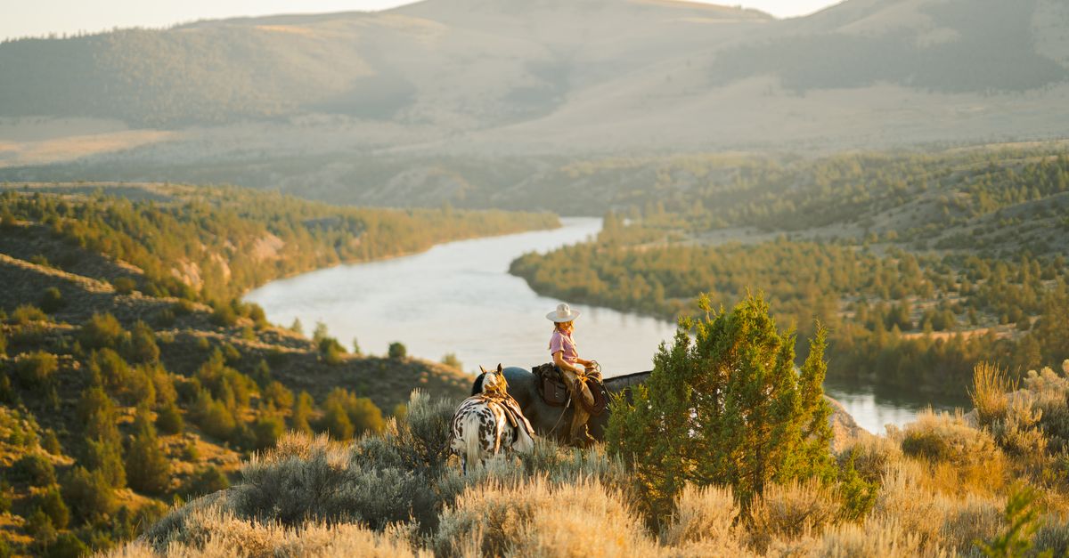 Range Rovers: A Ranch Life Photo Essay | Wildsam