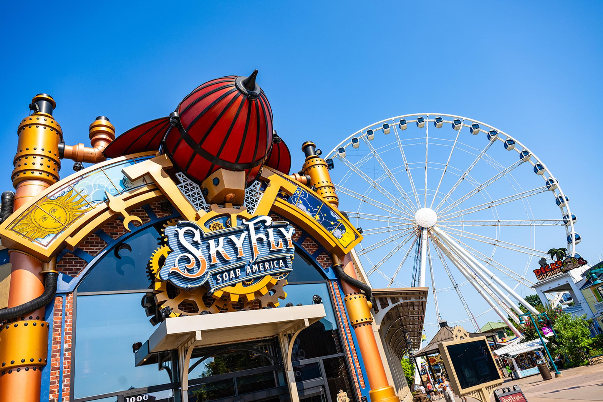 Play | The Island in Pigeon Forge