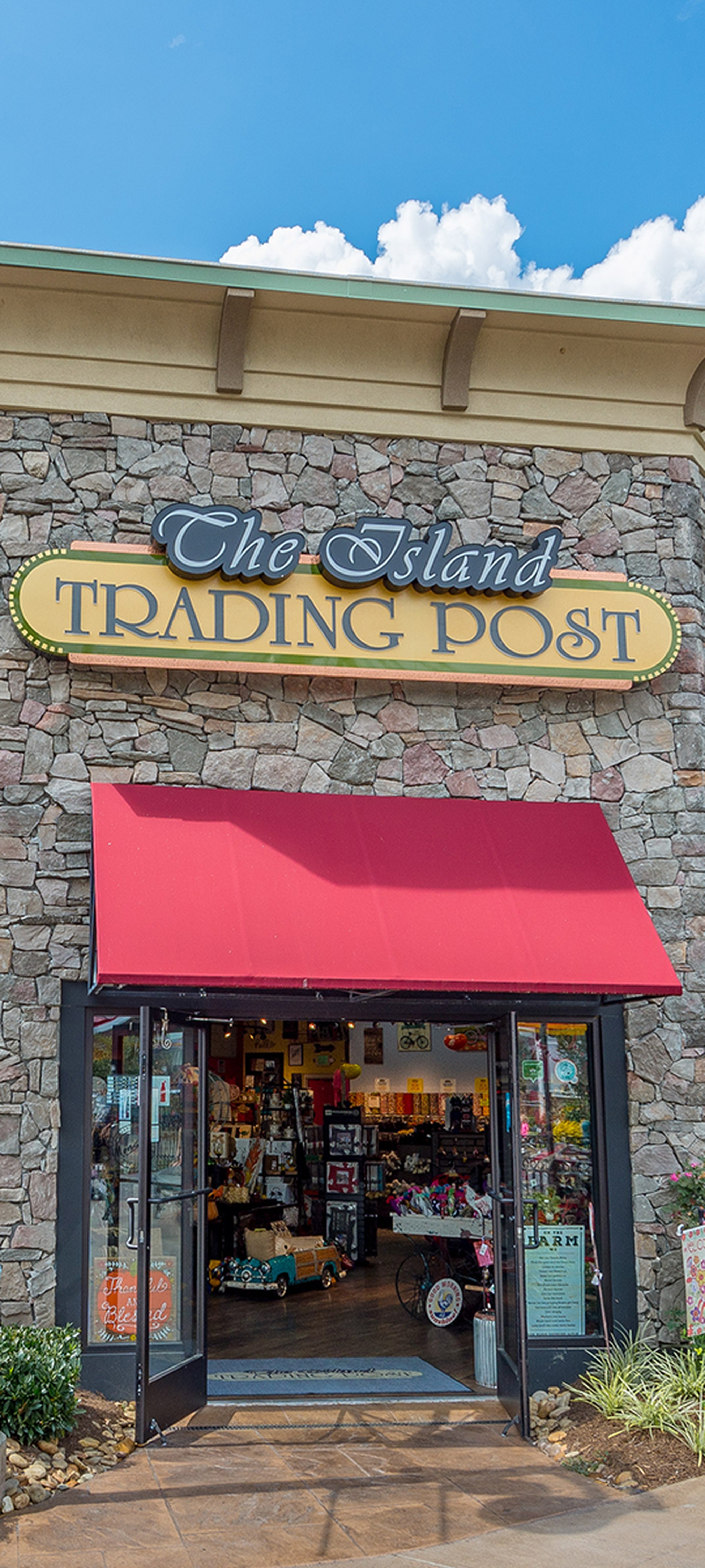 he Island Trading Post in Pigeon Forge | The Island in Pigeon Forge