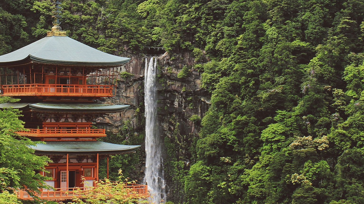 Dungeons & Dragons Filming Locations to Visit in Northern Ireland