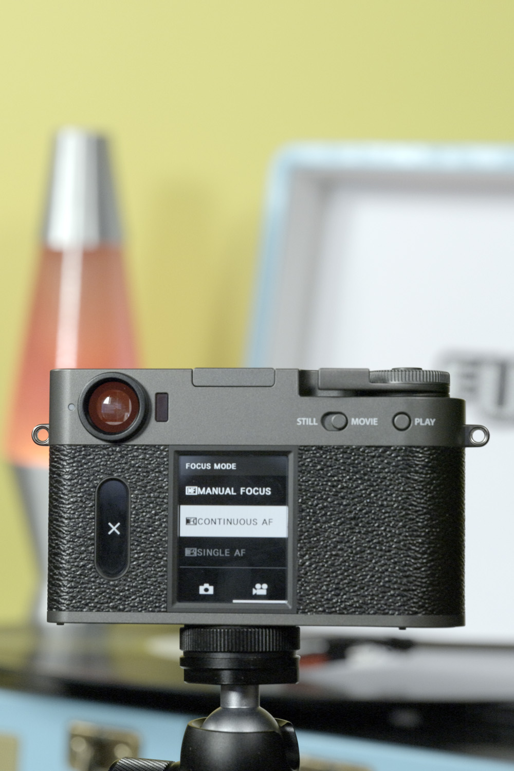 FUJIFILM Shop USA | How to Adjust Focus on FUJIFILM X half™