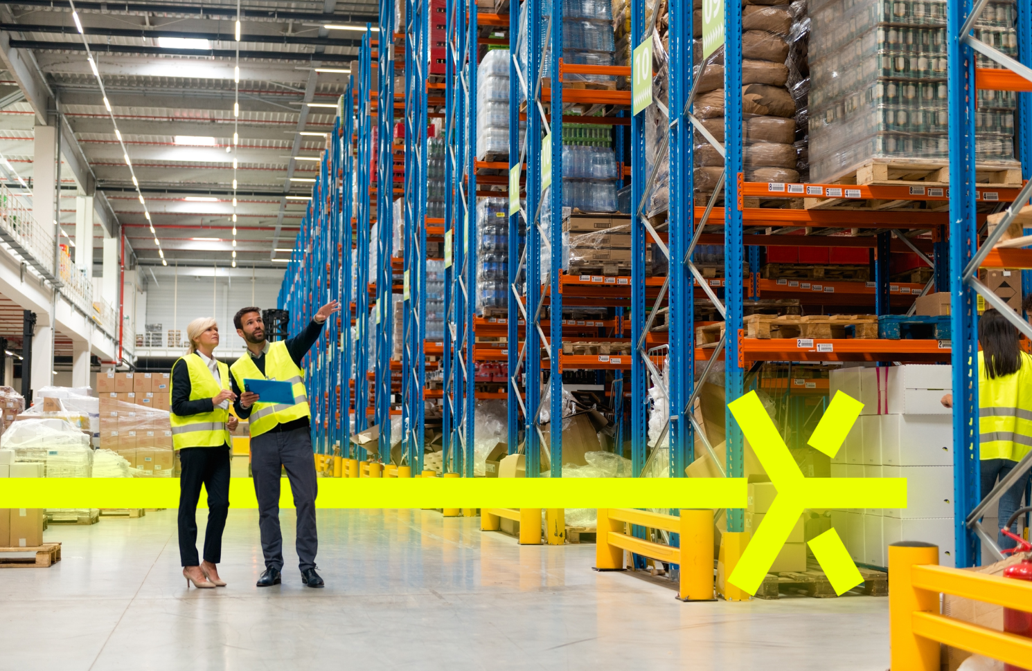 7 practical ways COOs use AI to streamline warehouse management | AI in ...