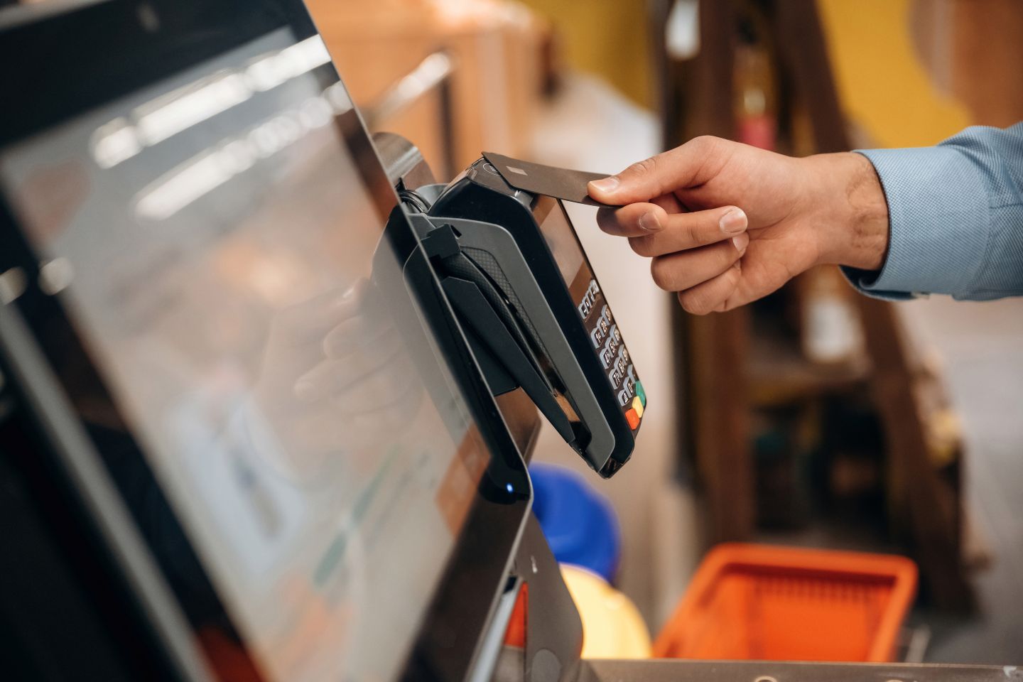 NRF | Main Street retailers applaud reintroduction of Credit Card ...