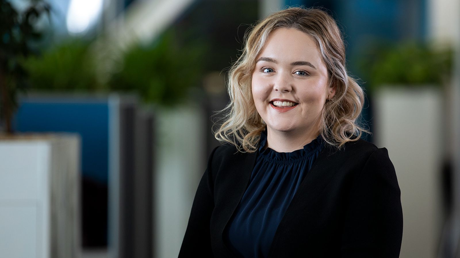 Emma Pearce - Senior Solicitor Dispute Resolution Lawyer | Cavell ...