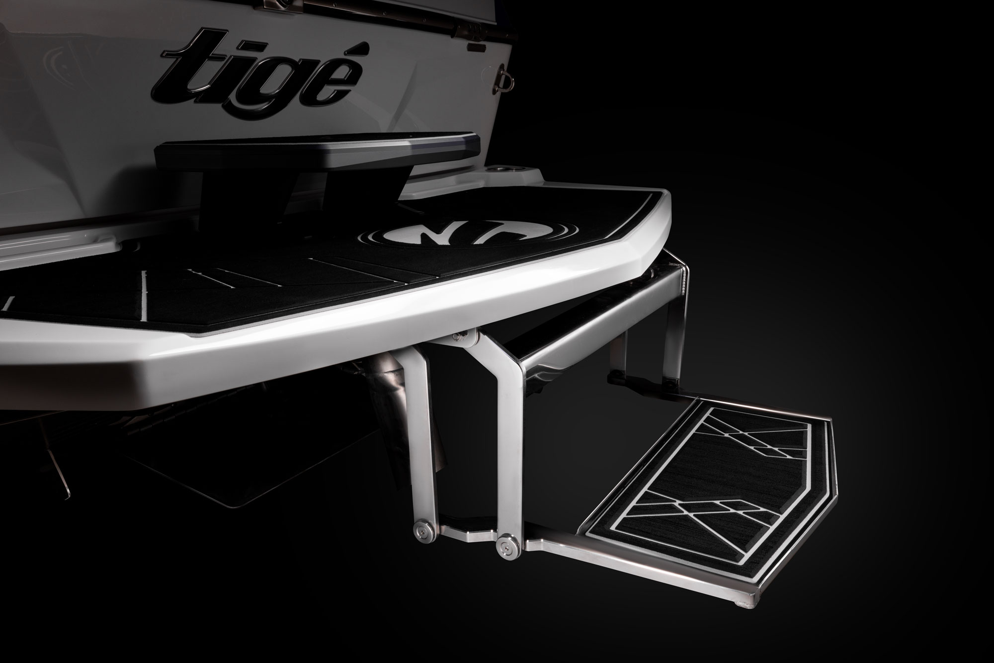 Tigé Boats Convenience Features